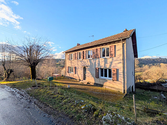 Maison à vendre - Giou-de-Mamou - 6 pièces - 4 chambres