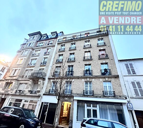 Appartement à vendre - Levallois-Perret, Front de Neuilly - 3 pièces - 2 chambres