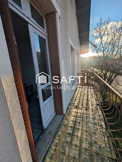 Maison à vendre - Conliège - 5 pièces - 3 chambres