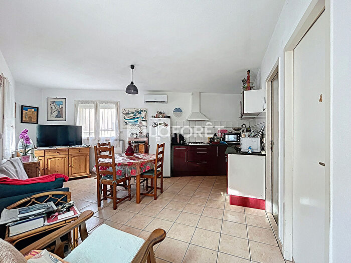 Maison à vendre - Brouilla - 4 pièces - 3 chambres