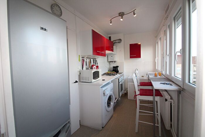 Appartement à louer - Chalon-sur-Saône, La Citadelle - 1 pièce