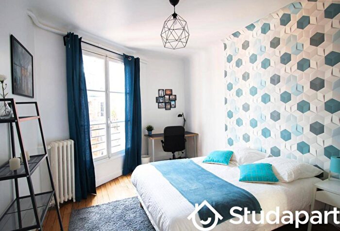 Appartement à louer - Auteuil Sud, Paris ème arrondissement - 1 pièce - 3 chambres