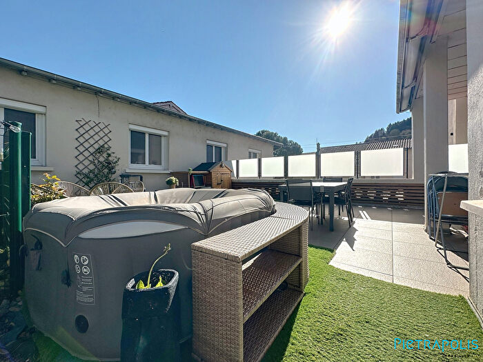 Appartement à vendre - Tarare - 4 pièces - 3 chambres