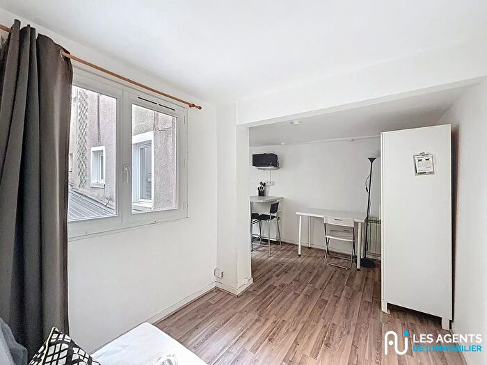 Appartement à vendre - Orléans, Bourgogne, Saint-Euverte - 1 pièce - 1 chambre