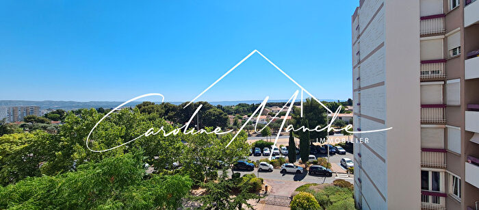Appartement à vendre - Vitrolles, Centre-ville, Roucas, Les Pins, Le Liourat - 3 pièces - 2 chambres