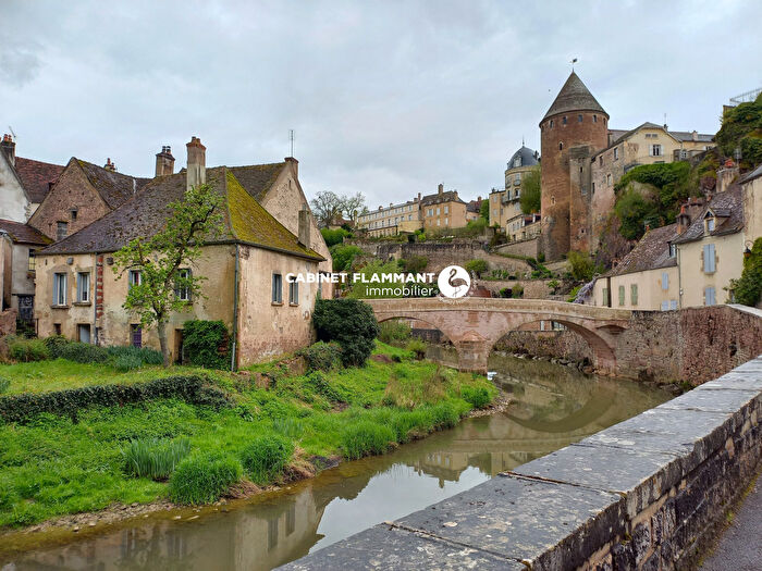 Maison à vendre - Semur-en-Auxois - 8 pièces - 3 chambres