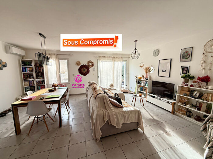 Appartement à vendre - Le Péage-de-Roussillon - 3 pièces - 2 chambres