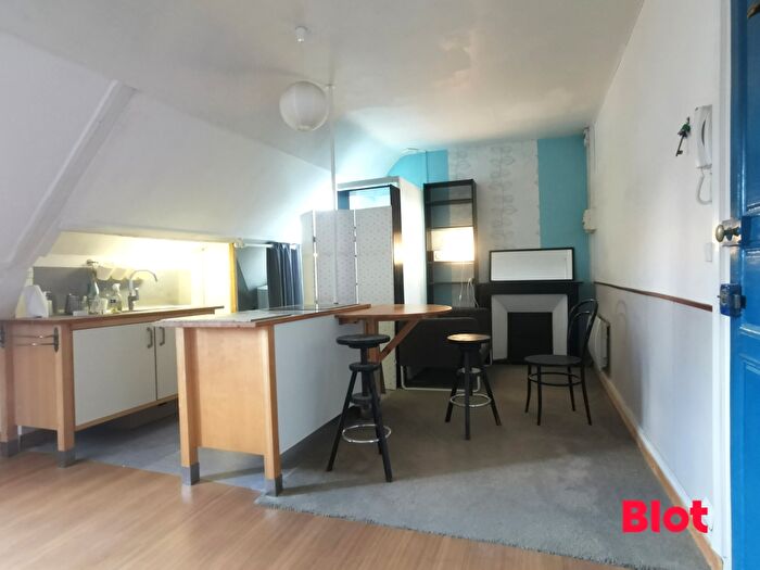 Appartement 1 pièce à vendre - Quartiers Centre, Saint-Anne