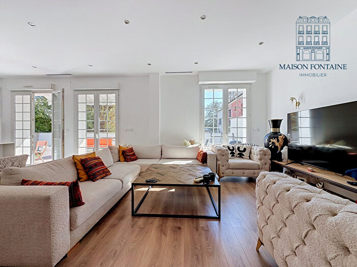 Maison 8 pièces à Le Perreux-sur-Marne, Centre-ville, Quais d'Argonne, à vendre