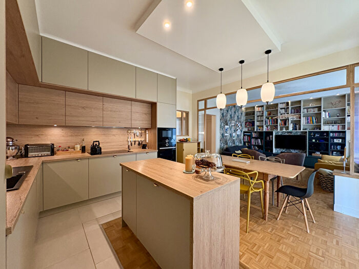 Appartement 6 pièces à Clermont-Ferrand, Jaude, Fontgiève Saint-Alyre, à vendre