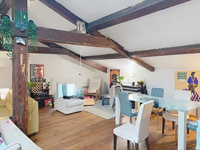 Appartement à louer - Bordeaux Sud - 5 pièces - 4 chambres