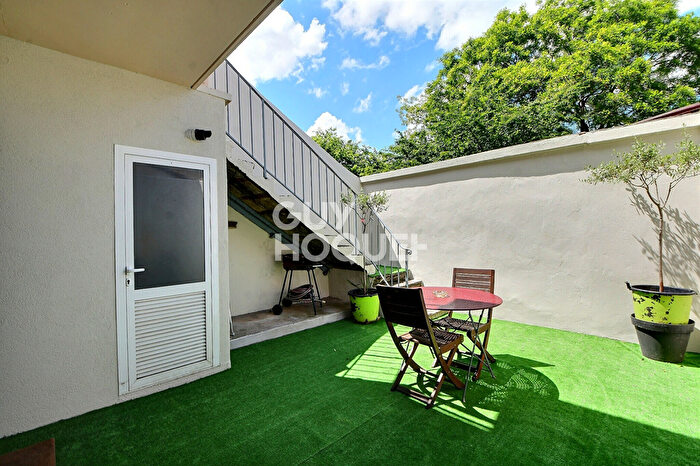 Maison 5 pièces à Lyon 8ème, La Plaine, Santy, à vendre