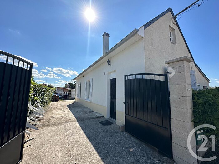 Châteauneuf-sur-Loire : Maison 4 pièces à vendre