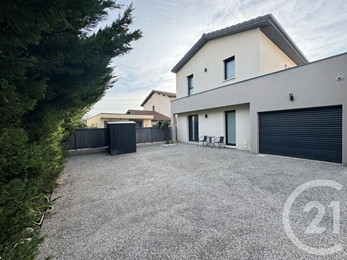 Maison à vendre - Vénissieux, Saint-Exupéry - 5 pièces - 3 chambres