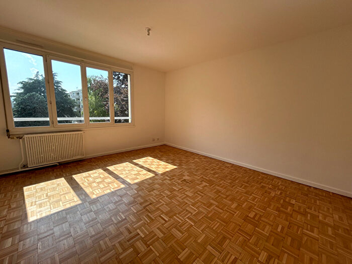 Lyon 5ème, Ménival, Battières, La Plaine : Appartement 2 pièces à louer