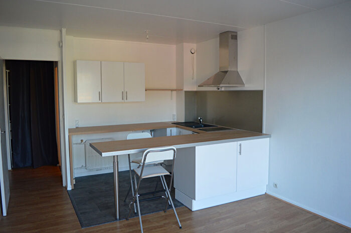 Appartement à louer - Reims, Clairmarais, Charles Arnould - 1 pièce