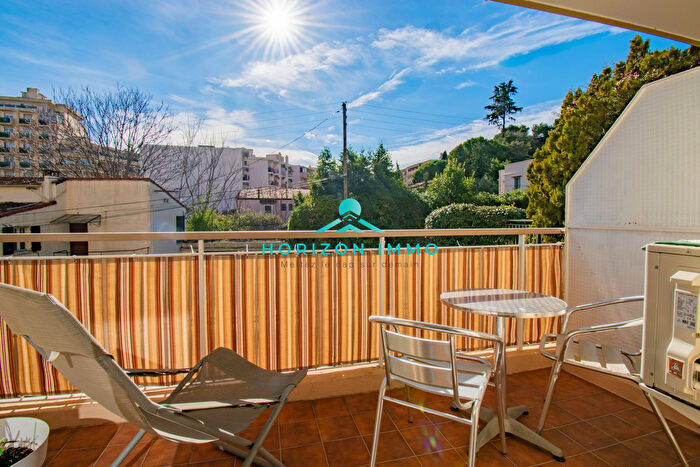 Appartement à vendre - Saint-Laurent-du-Var, Centre-ville, Rascas, Notre-Dame, Condamines - 2 pièces - 1 chambre