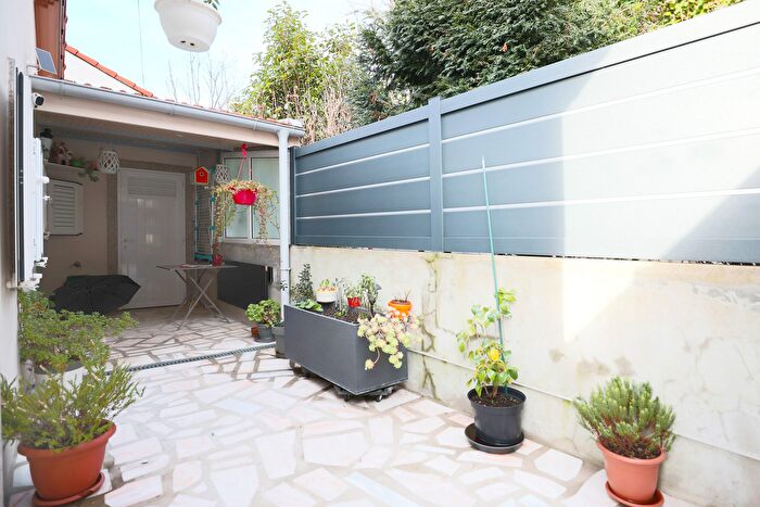 Maison à vendre - Montreuil, Bel Air, Grand Pêchers - 3 pièces - 1 chambre