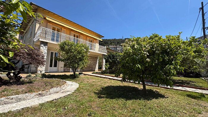 Maison 5 pièces à louer - Mont Boron, Nice