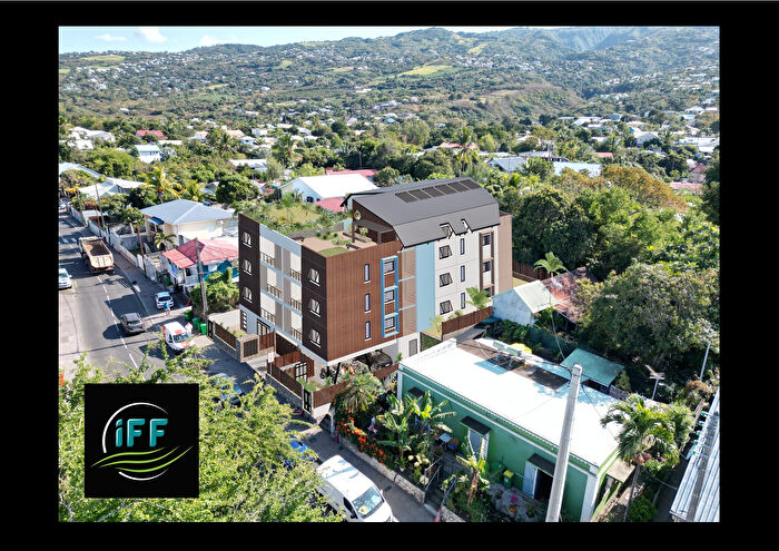 Appartement à vendre - Létang-Salé, Centre-ville, Ravine Sheunon - 2 pièces - 1 chambre