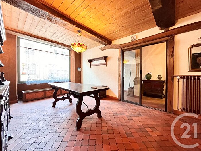 Maisons à vendre et appartements à louer - 2