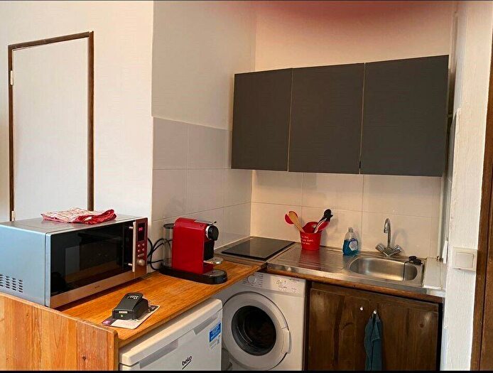 Appartement à louer - Centre Ville, Aubervilliers - 1 pièce