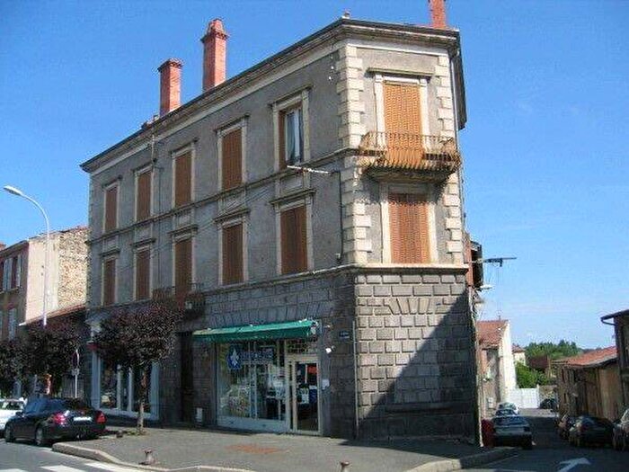 Appartement à louer - Billom - 3 pièces - 2 chambres