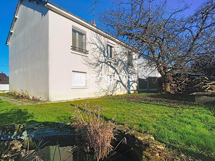 Maison à vendre - Montbazon - 5 pièces - 4 chambres