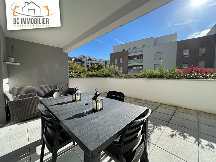 Appartement à vendre - Ferney-Voltaire - 3 pièces - 2 chambres