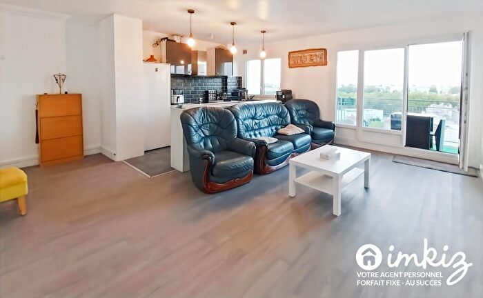 Appartement à vendre - Saint-Denis, Champ de Courses - 3 pièces - 2 chambres