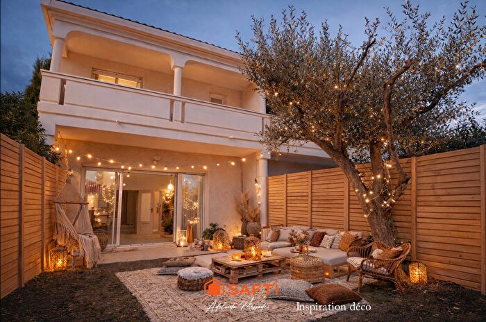 Maison à vendre - Nice, Saint-Antoine - 4 pièces - 3 chambres