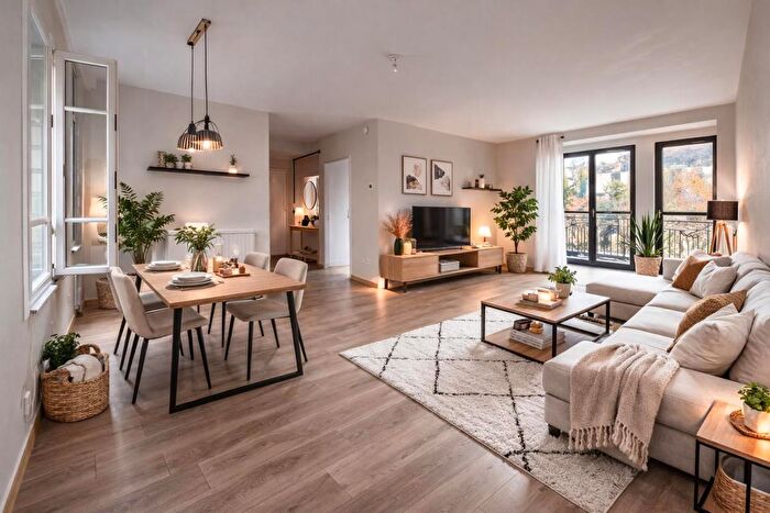 Appartement à vendre - Royat - 4 pièces - 3 chambres