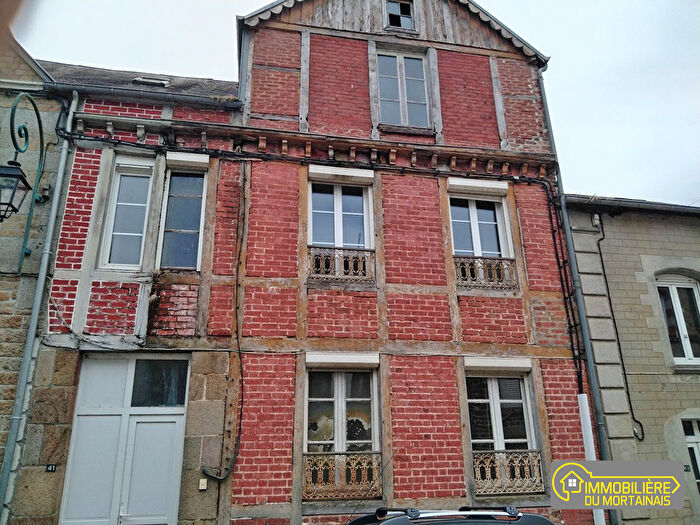 Maison à vendre - Le Teilleul - 3 pièces - 2 chambres