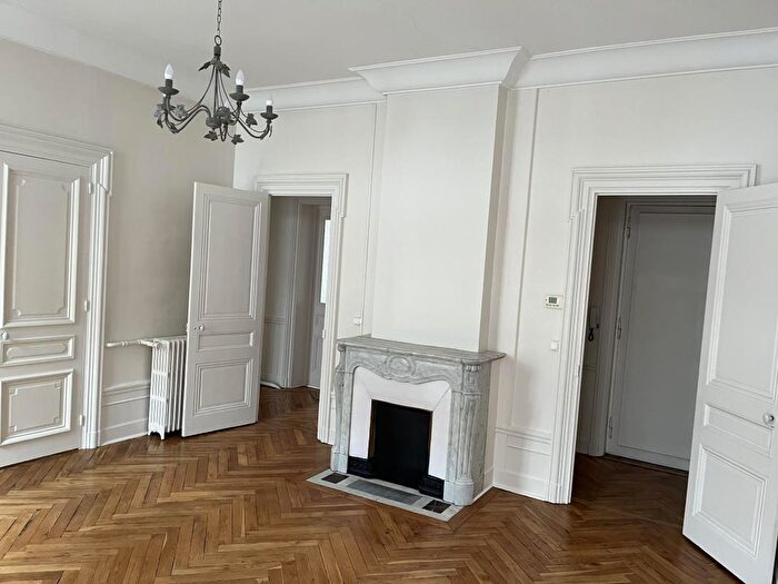 Saint-Étienne, Jacquard, Préfecture : Appartement 4 pièces à louer