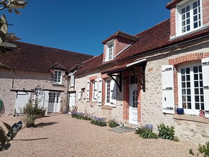 Montmirail - Maison 8 pièces à vendre