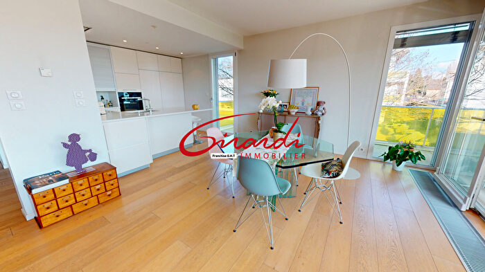 Appartement à vendre - Pfastatt - 4 pièces - 2 chambres