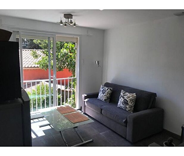 Appartement à louer - Béziers, Garrissou, Plaisance - 1 pièce