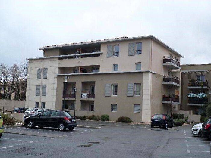 Appartement à louer - Pélissanne - 3 pièces - 2 chambres