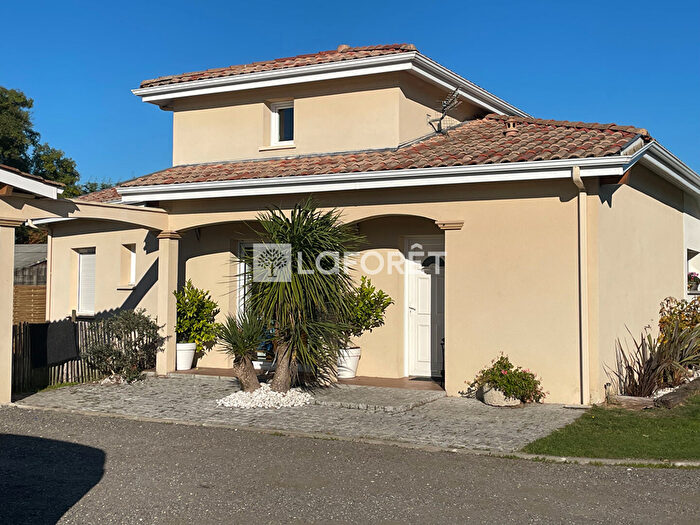 Maison à vendre - Listrac-Médoc - 6 pièces - 4 chambres