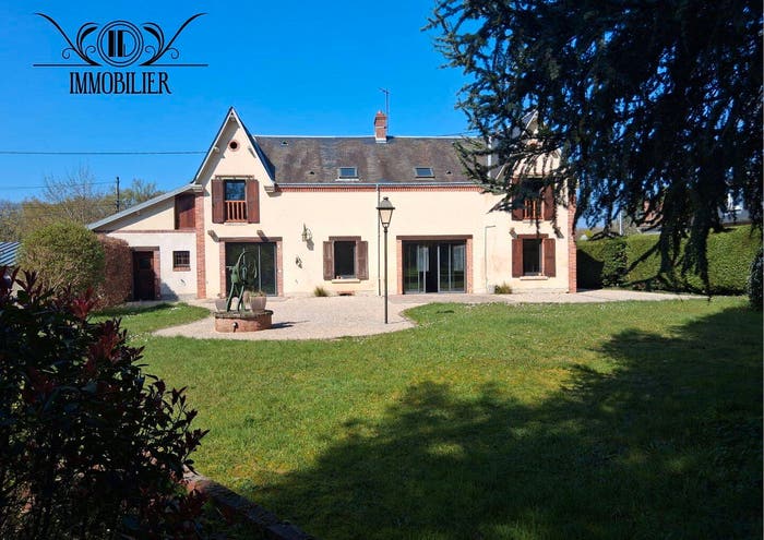 Maison 6 pièces à Les Choux, à louer