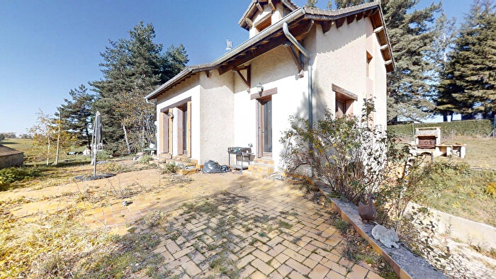 Maison à vendre - Saint-Agrève - 7 pièces - 3 chambres