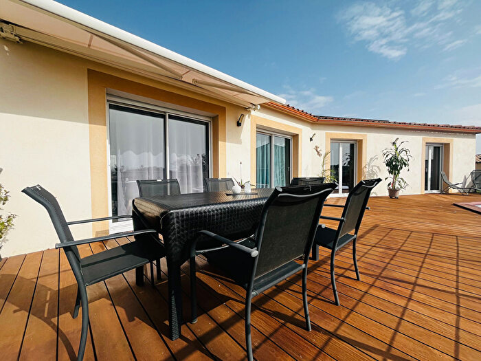 Maison à vendre - Orgnac-lAven - 4 pièces - 3 chambres