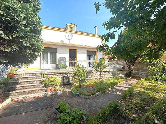 Maison à vendre - Argenteuil, Centre-ville - 5 pièces - 4 chambres