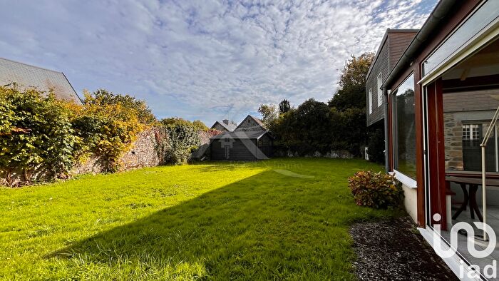 Maison à vendre - Agon-Coutainville - 8 pièces - 5 chambres