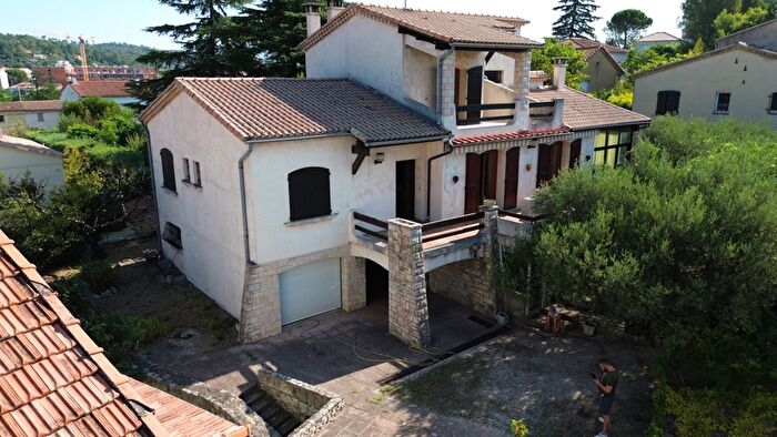 Maison à vendre - Alès, Bruèges, Croupillac, Clavières, Chantilly - 6 pièces - 4 chambres