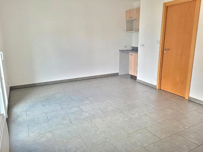 Appartement à louer - Vigneux-sur-Seine - 1 pièce