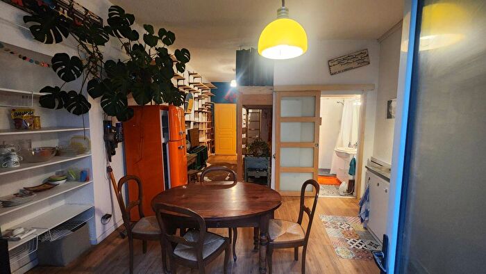 Appartement à louer - Centre Ville, Aubenas - 1 pièce