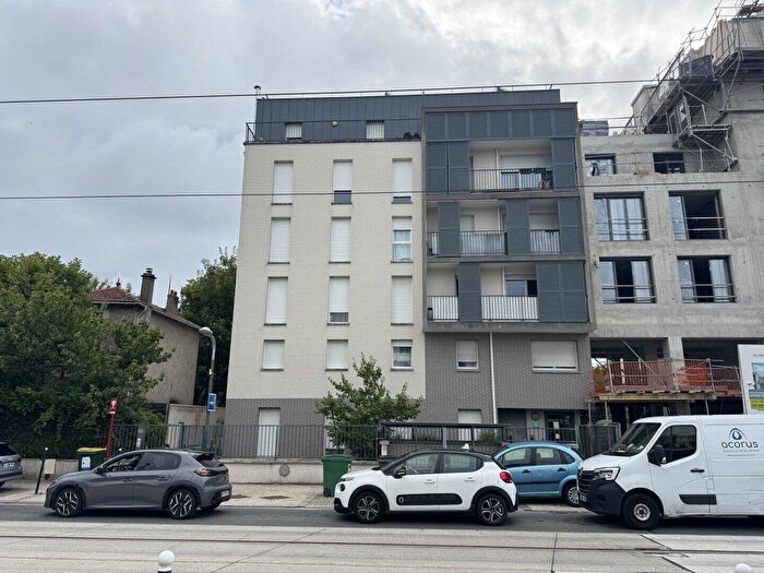 Appartement à louer - Plaine, Clamart - 3 pièces - 2 chambres