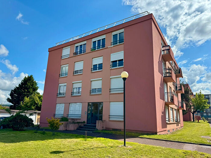 Les Mureaux : Appartement 2 pièces à vendre
