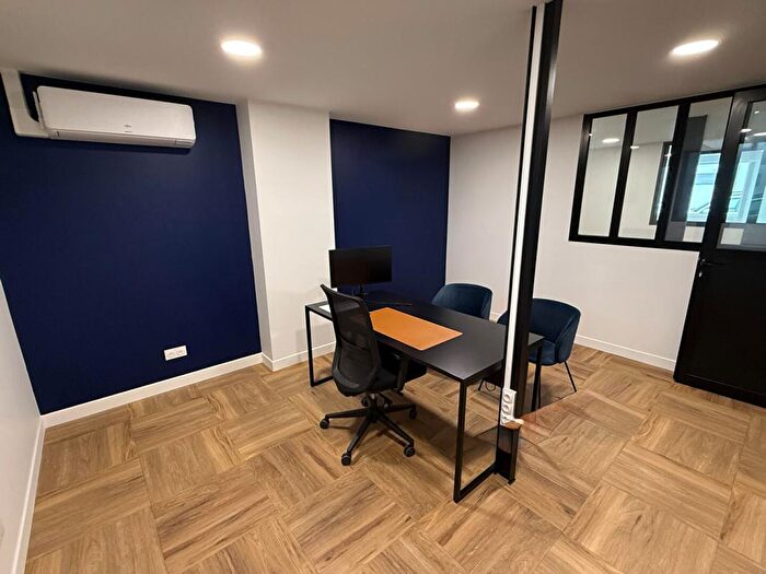 Moulins, Gare, Champins - Appartement 6 pièces à vendre